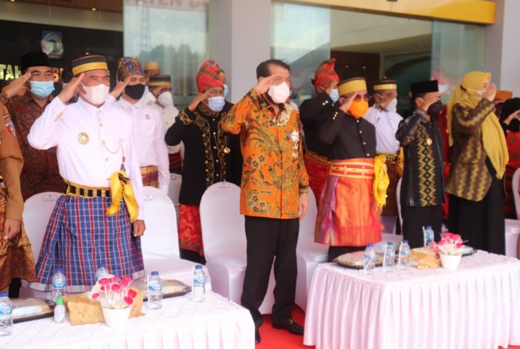 Bupati Dompu Kader Jaelani Mengajak Semua Elemen Untuk Menghargai ...